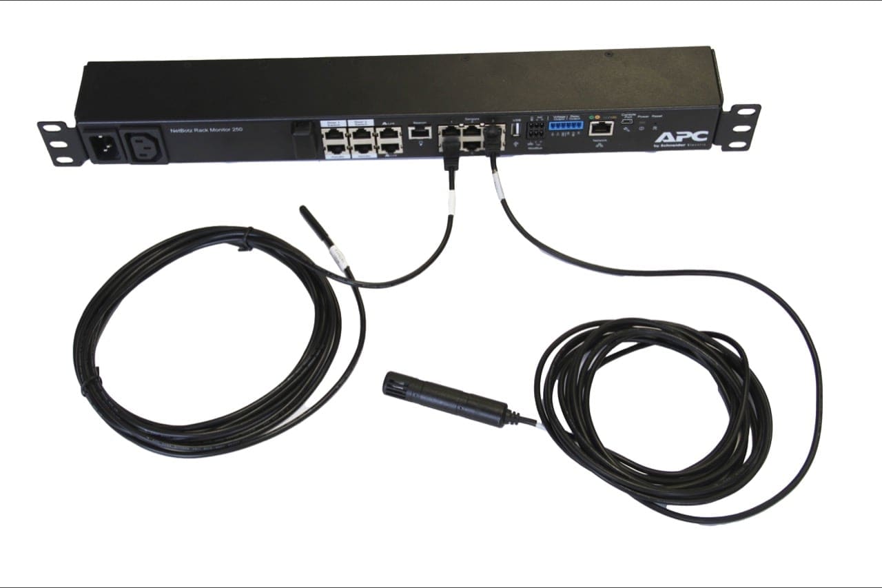 APC NetBotz 250 Environmental Monitoring Appliance - NBRK0250 - Ecl-ips