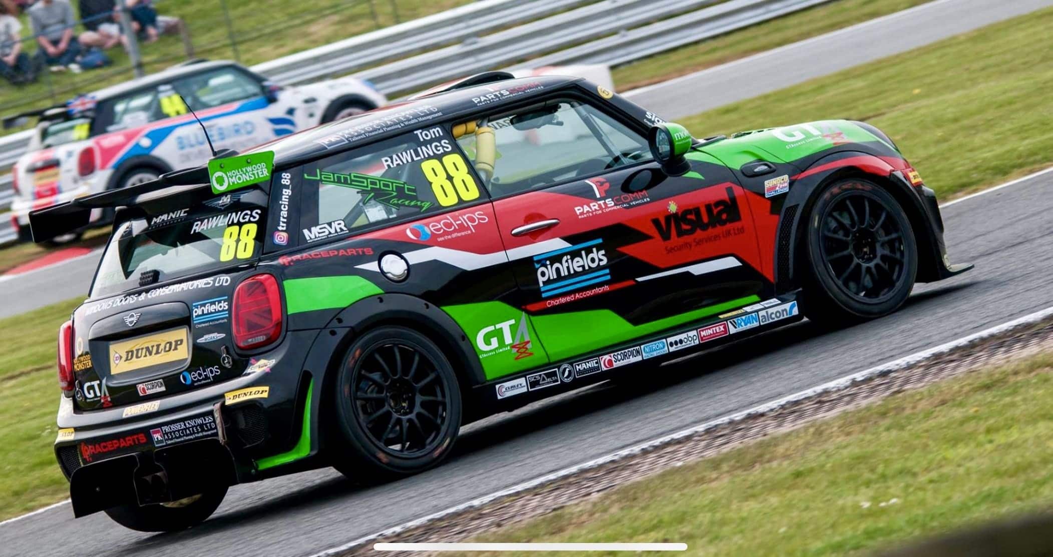 Ecl-ips: Backing racing driver Tom Rawlings in 2019 - Ecl-ips